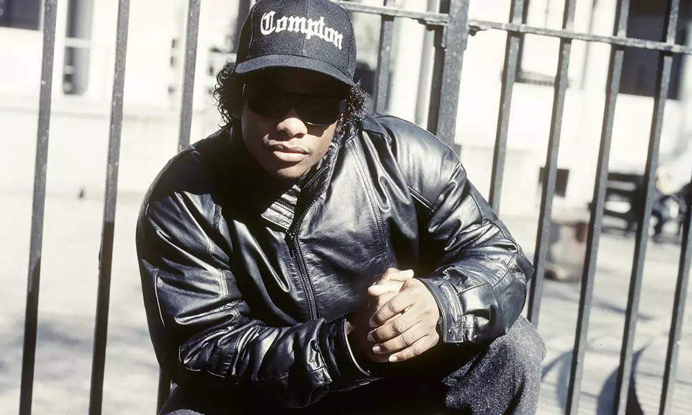 Eazy-E - Membro do N.W.A, Rapper Solo e Chefe de Selo | uDescubra música