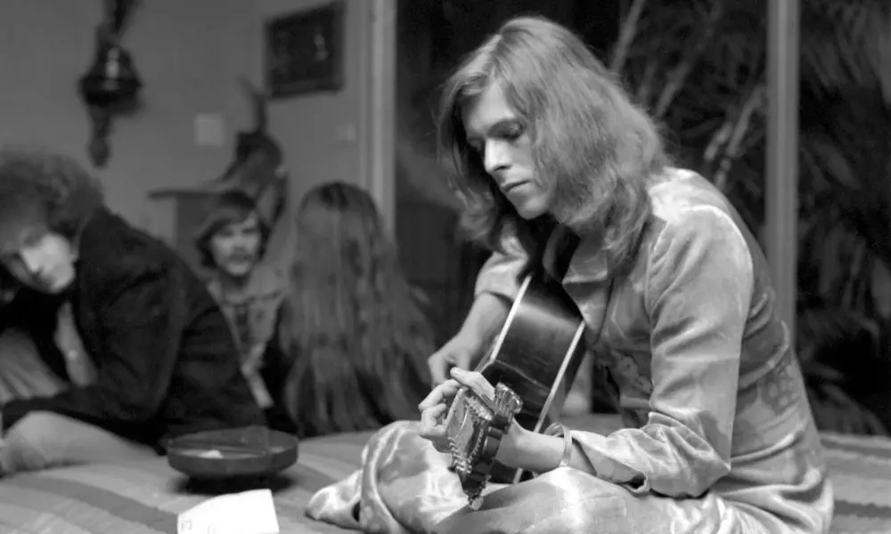 David Bowie yn 1971. Llun trwy garedigrwydd: Earl Leaf/Michael Ochs Archives/Getty Images