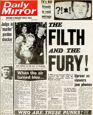 Titular de Daily Mirror Filth And The Fury - 300