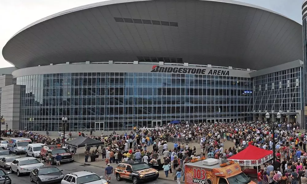Аксҳои Bridgestone Arena: Фредерик Бридон / Getty Images