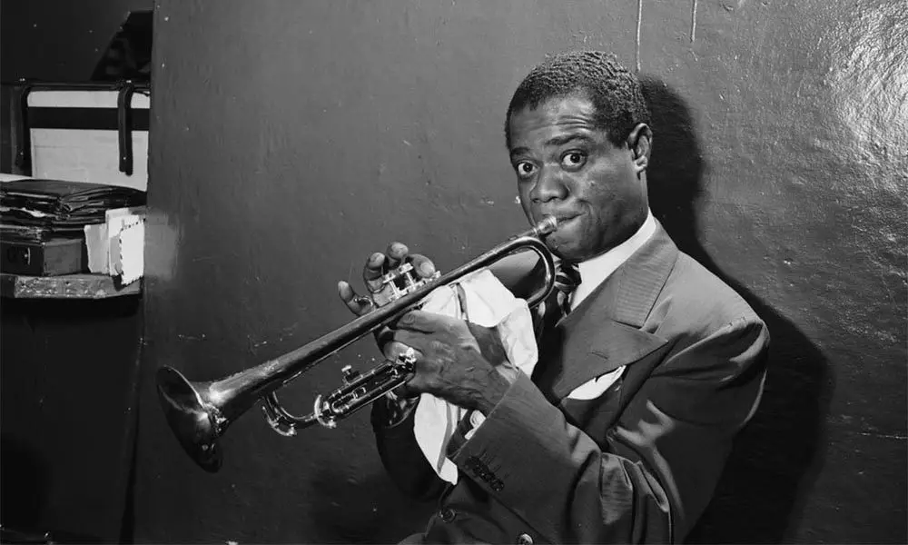 Louis Armstrong William Gottlieb Faletusi o le Konekeresi 02 1000