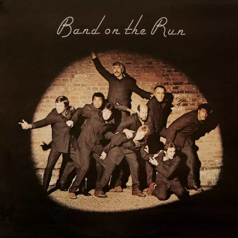 'Band On The Orod': baalasha waxay ku garaaceen jaangooyooyinka 1973 Milestone