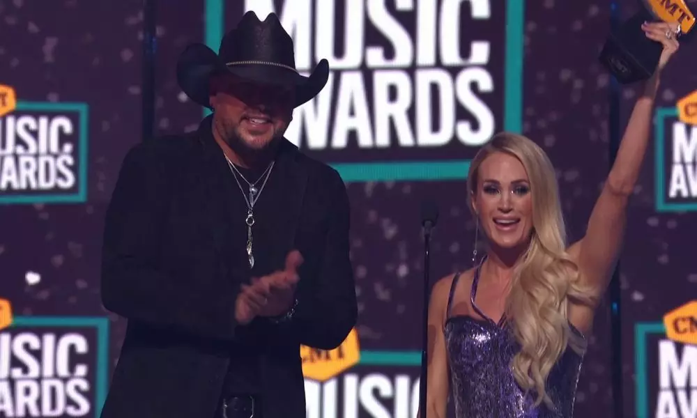Jason Aldean et Carrie Underwood - Photo : CMT Music Awards