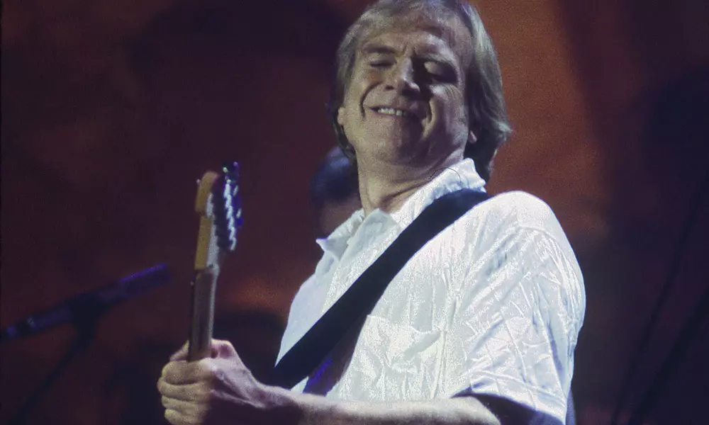 Justin Hayward earns Lonnie Donegan royalti hébat