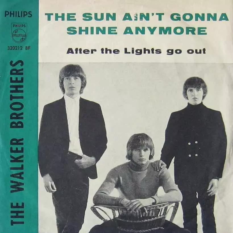 Saothar ealaíne 'The Sun Ain't Gonna Shine Now' ó Walker Brothers - Le caoinchead: UMG