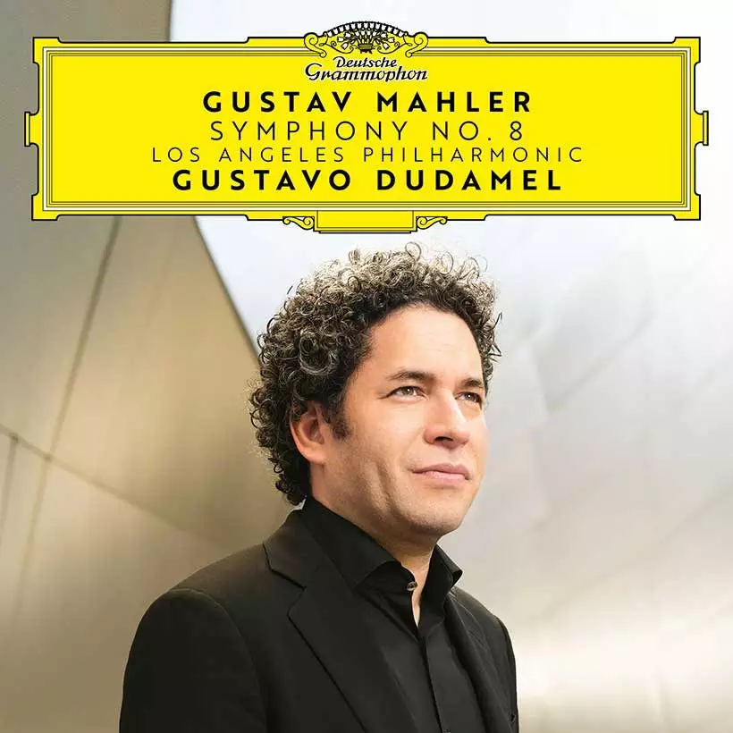 Gustavo Dudamel Mahler simfoniyasi № 8 muqovasi