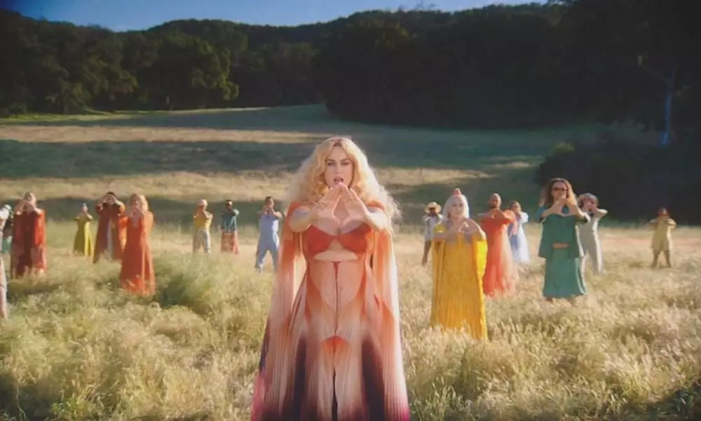 Katy Perry nikdy opravdu přes video