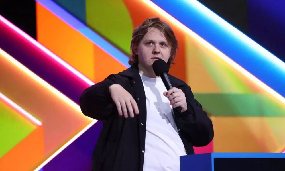 Foto Lewis Capaldi: JM Enternational kanggo Penghargaan BRIT / Gambar Getty