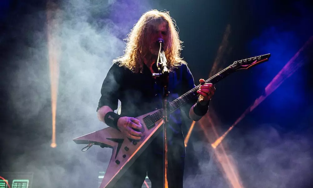 James-LoMenzo-Rejoins-Megadeth-ටුවර්