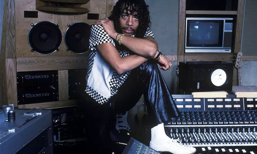 Ifoto ya Rick James na Mark Weiss na WireImage