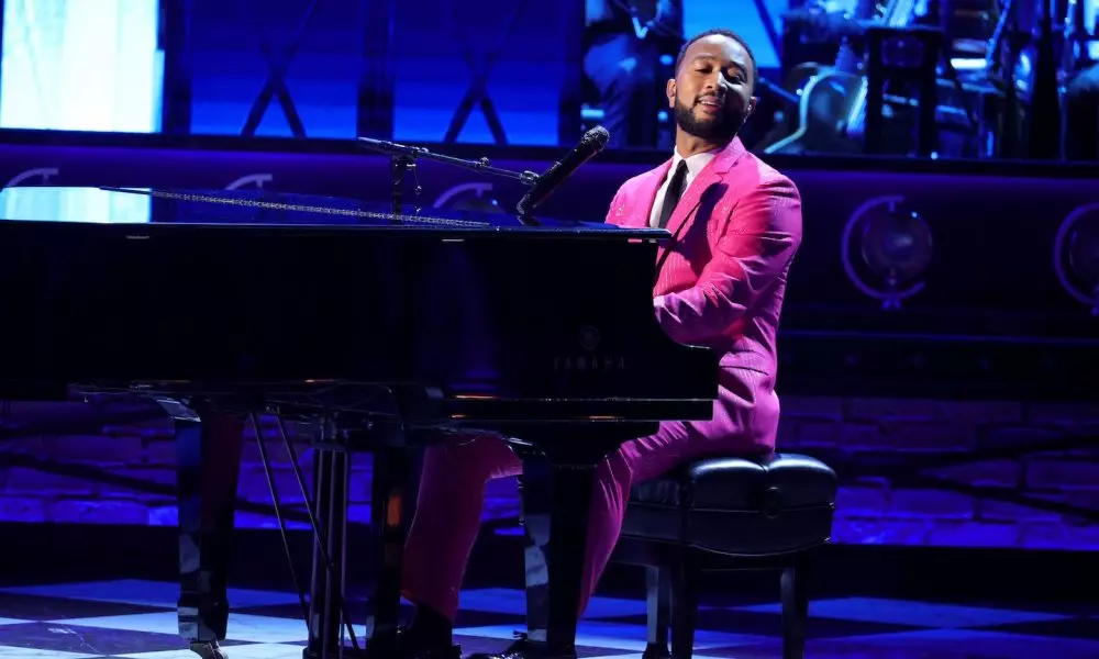 John Legend - Poto: Theo Wargo / Gambar Getty pikeun Tony Awards Productions