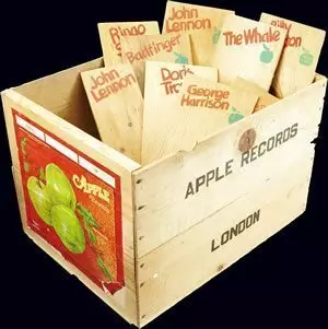 Apple crate