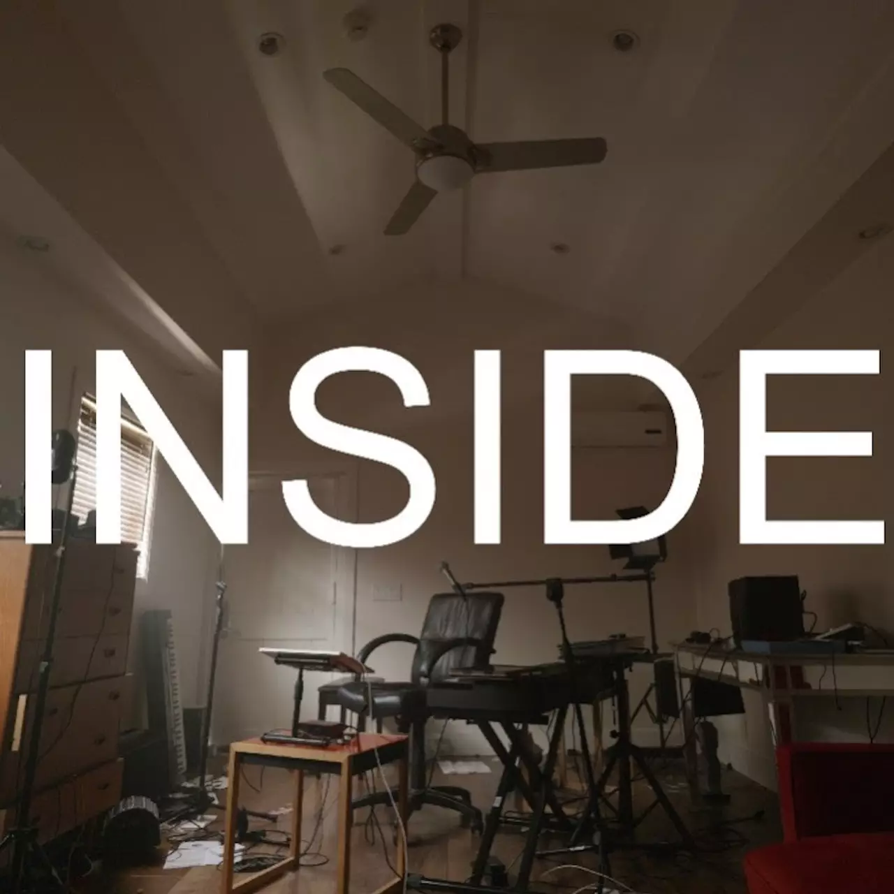 Бо Бернхэмийн 'Inside (The Songs)' бие бялдрын хувилбарыг хүлээн авна