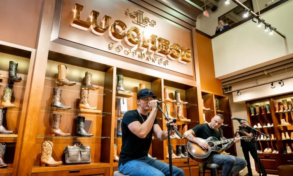 Litrato ni Parker McCollum - Sa maayong kabubut-on: Lucchese Bootmaker