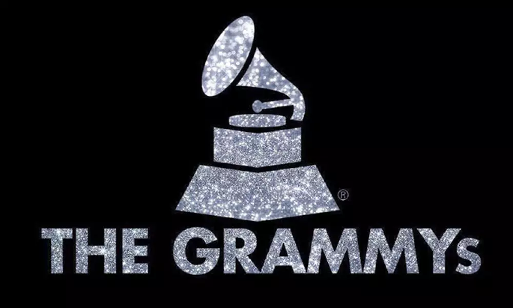 Логотип Grammy Awards 2018 веб-сайт 730