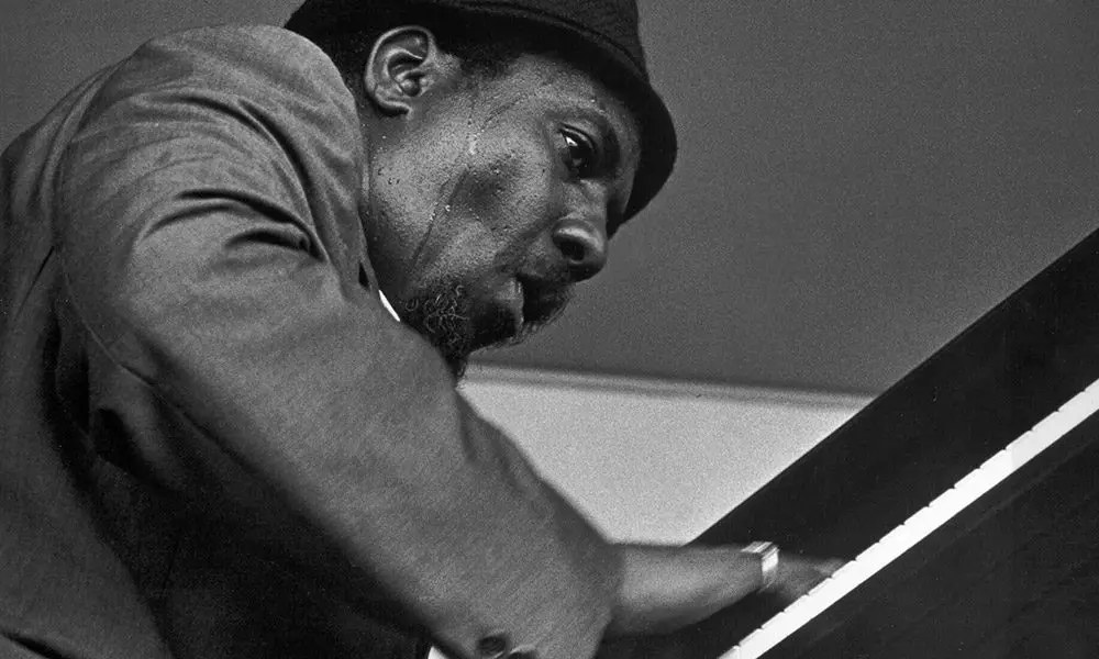 Thelonious Monk بواسطة Paul Ryanand Michael Ochs Archives and Getty Images
