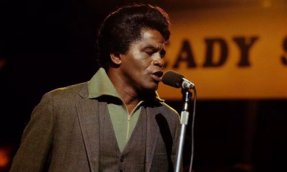 លោក James Brown