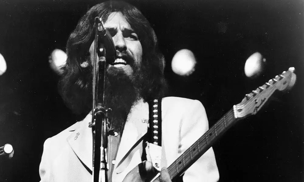 ภาพ George Harrison โดย Michael Ochs Archives และ Getty Images