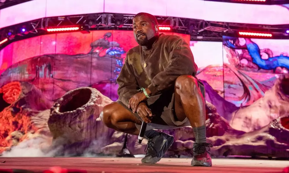 Kanye West - Sary: Timothy Norris / Getty Images for Coachella
