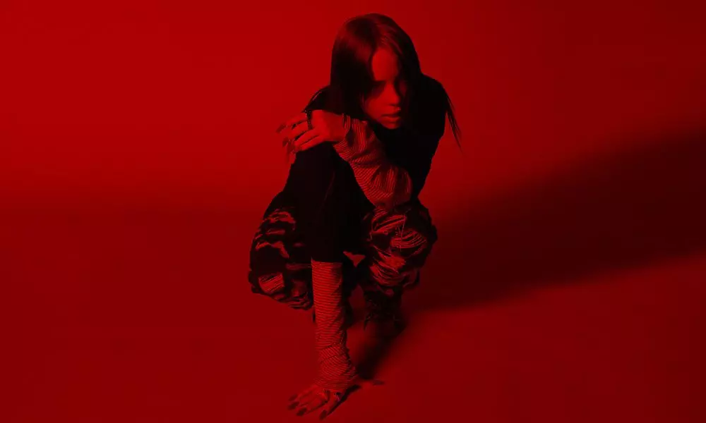 Billie-Eilish-Finneas-Güneşli-Tek-Dünya