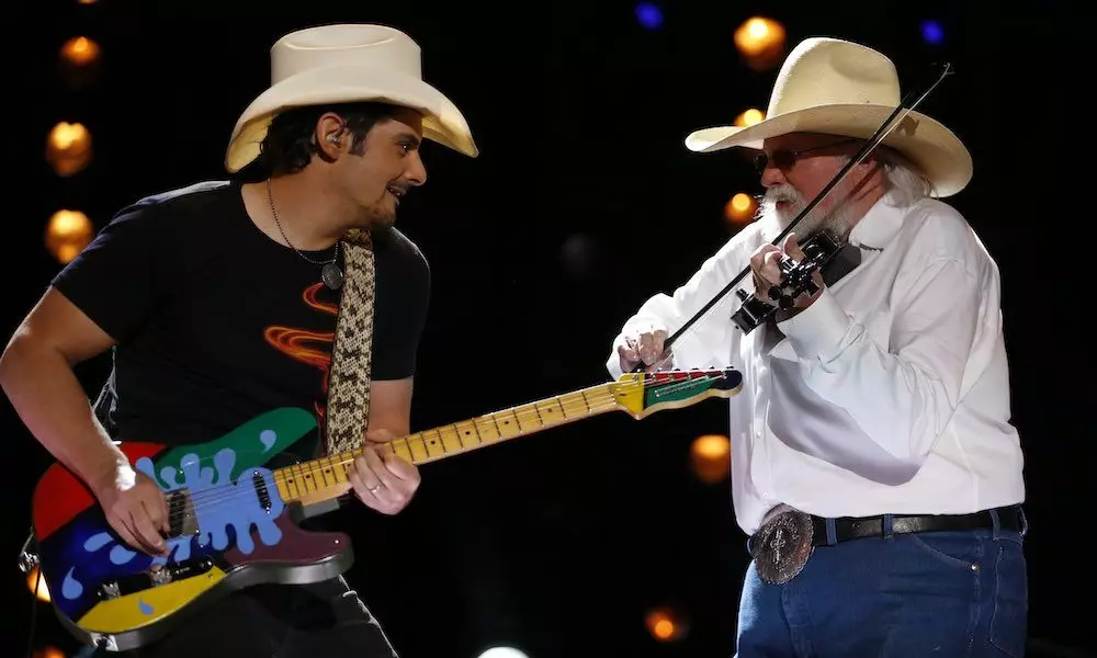 Charlie Daniels Brad Paisley CMA Fest Nashville2013 ණය John Russell/CMA