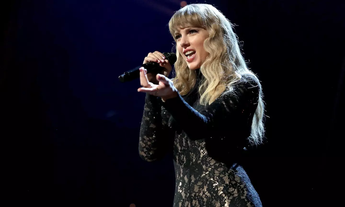Taylor Swift, Sweetie i Ed Sheeran nastupaju u 'Saturday Night Live'