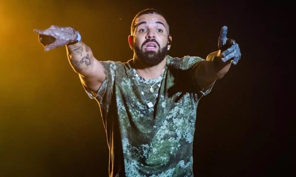 Drake - ඡායාරූපය: Joseph Okpako/WireImage