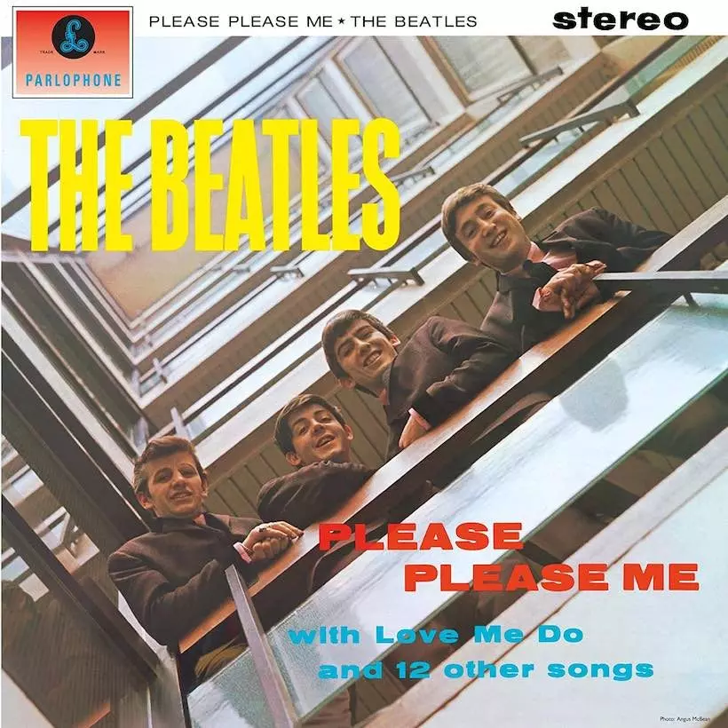 Naslovnica debitantskega albuma Beatles Please Please Me