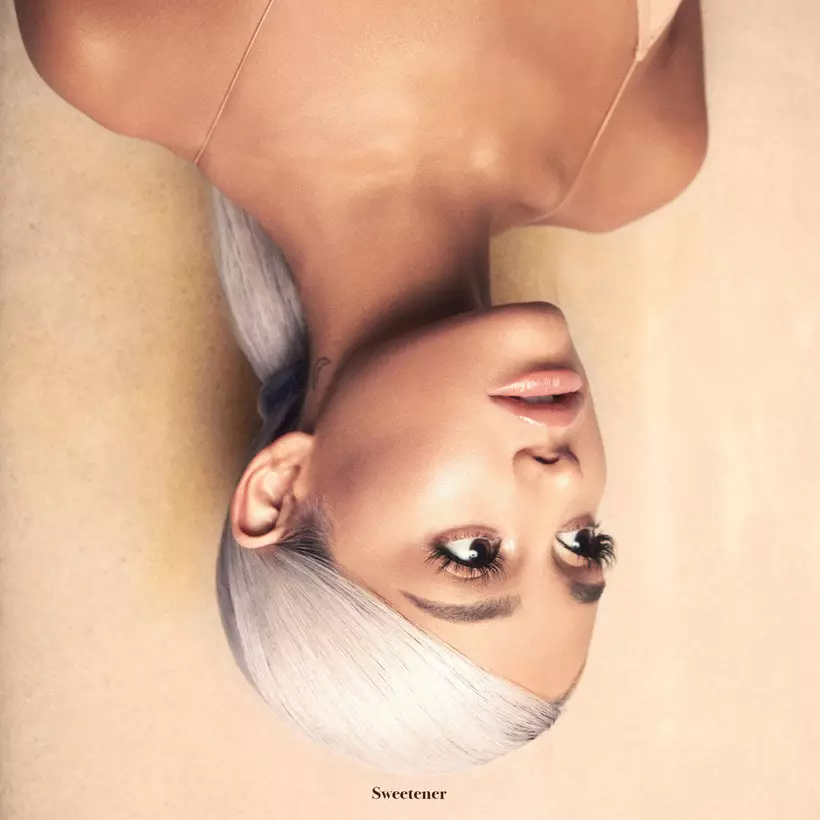 Ariana Grande iegūst trešo albumu Nr.1 ar saldinātāju| uDiscover