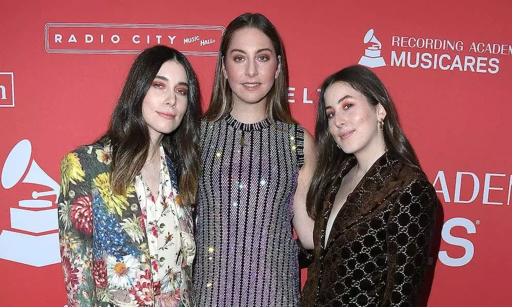 HAIM-All-things-Go-festival-2021