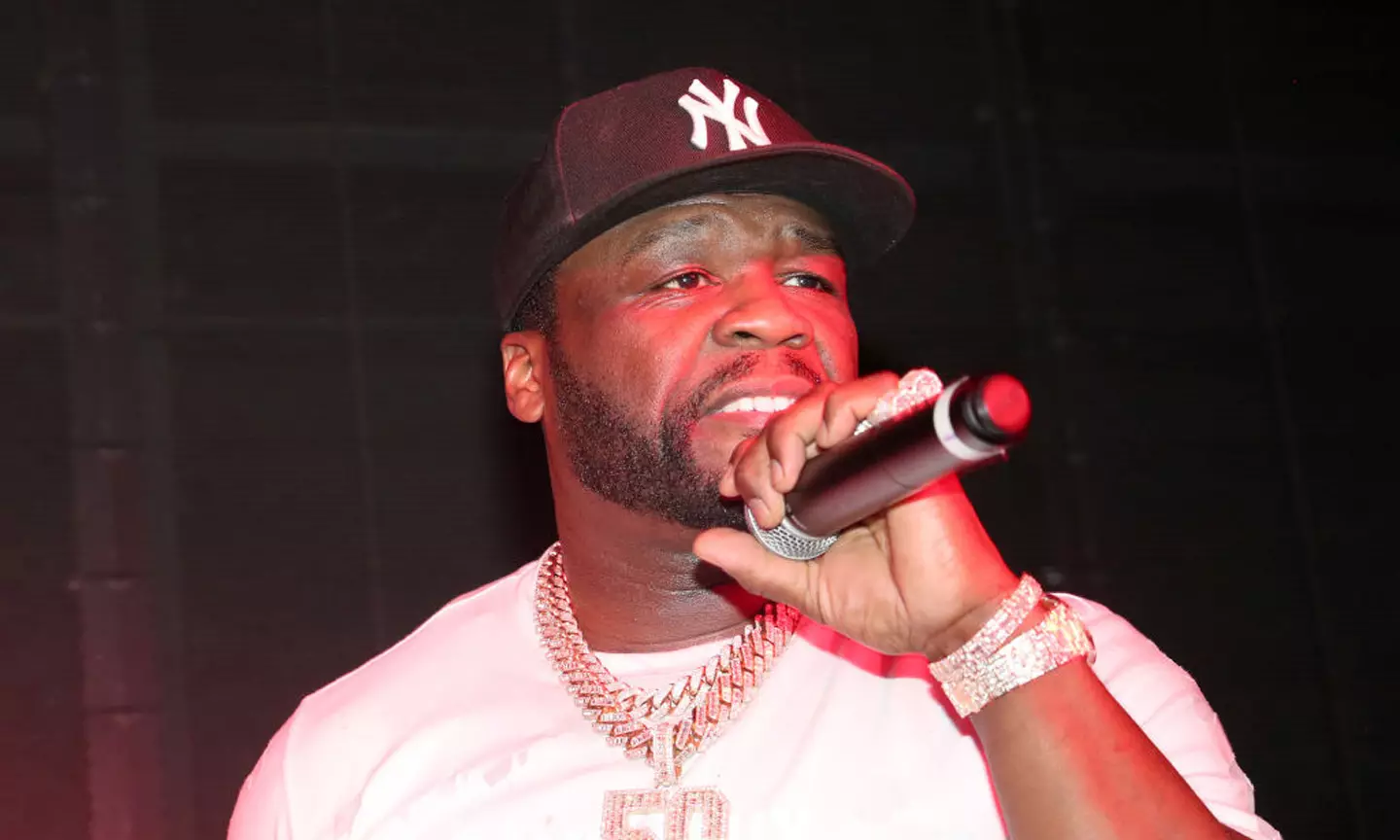 50 Cent Ngumumkeun Pangalaman Malta 'Gang Lampu Héjo' Pikeun 2022