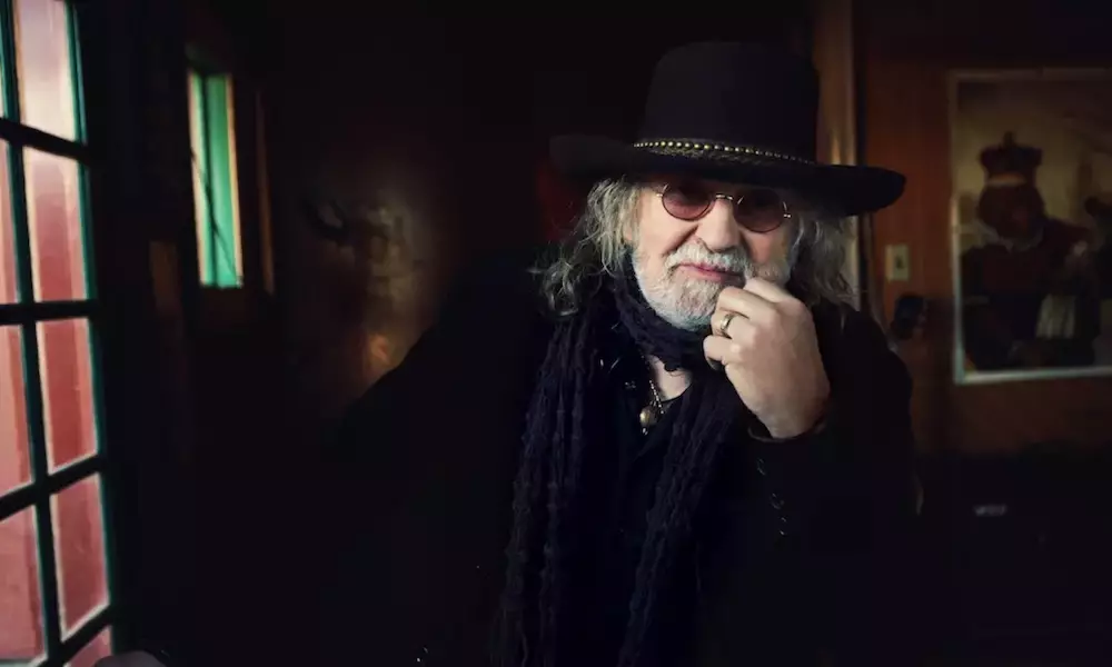 Ray Wylie Hubbard: Nga Country Punk në 'Bashkë-Starring' me Ringo & Co