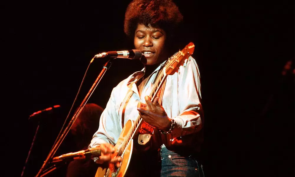 UJoan Armatrading