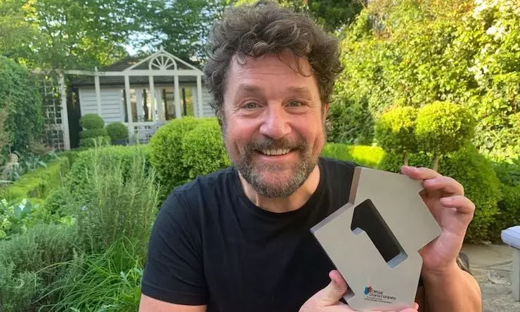 Michael Ball ຮູບພາບມາລະຍາດຈາກ Official Charts Company