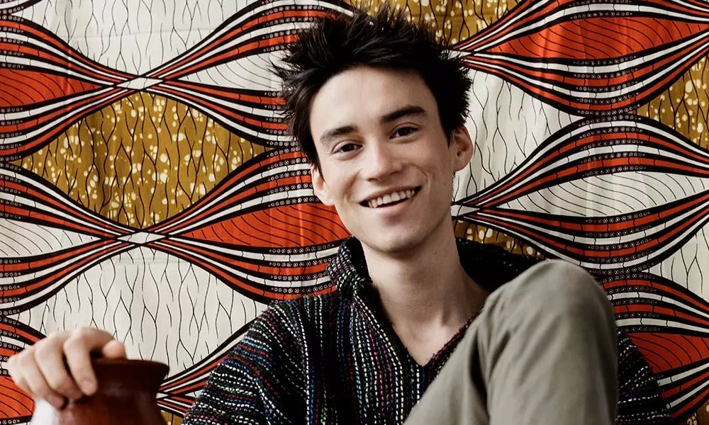 UJacob Collier Dodie Beatles