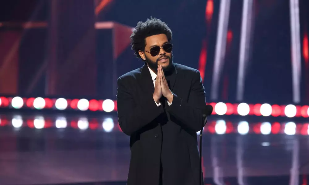 The Weeknd shpall këngën e re, Take My Breath