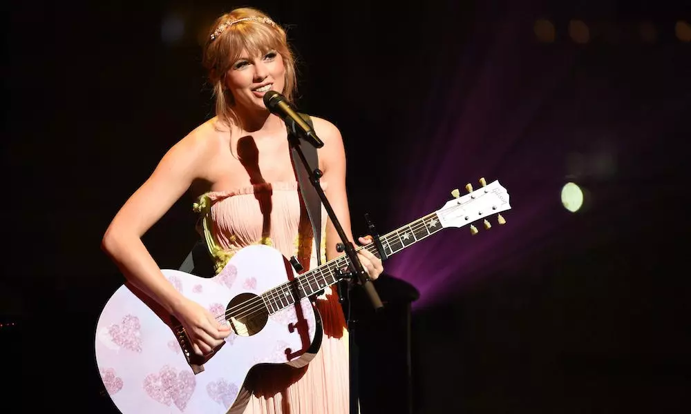 Taylor-Swift---Vrijeme-100---GettyImages-1144701016