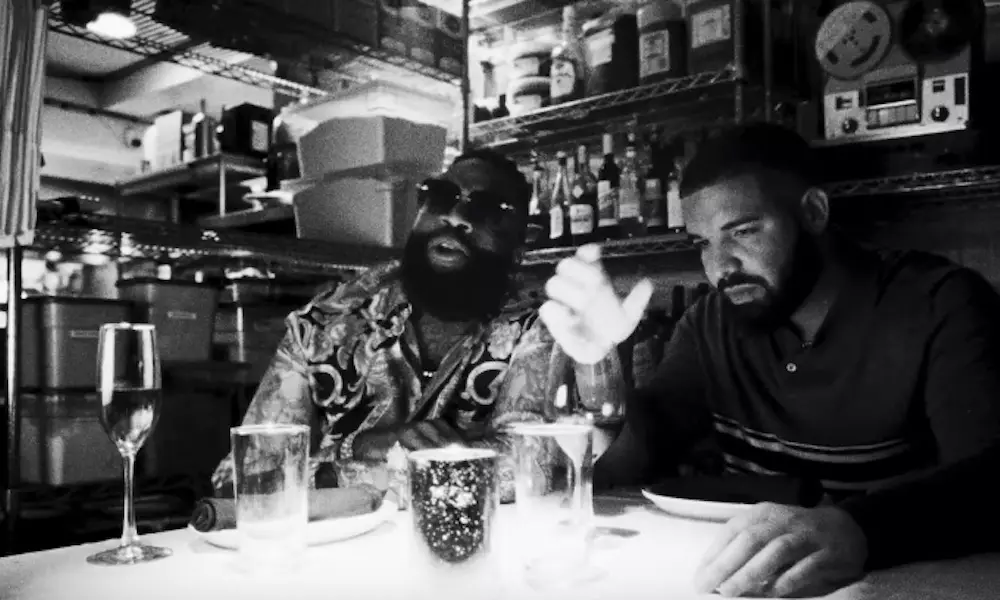 Drake Drops Visual მისი ახალი სინგლისთვის "Money In The Grave" | uDiscover