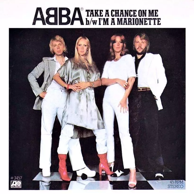 "Менден мүмкүнчүлүк алыңыз": ABBA биринчи сапта жетинчи UK №1