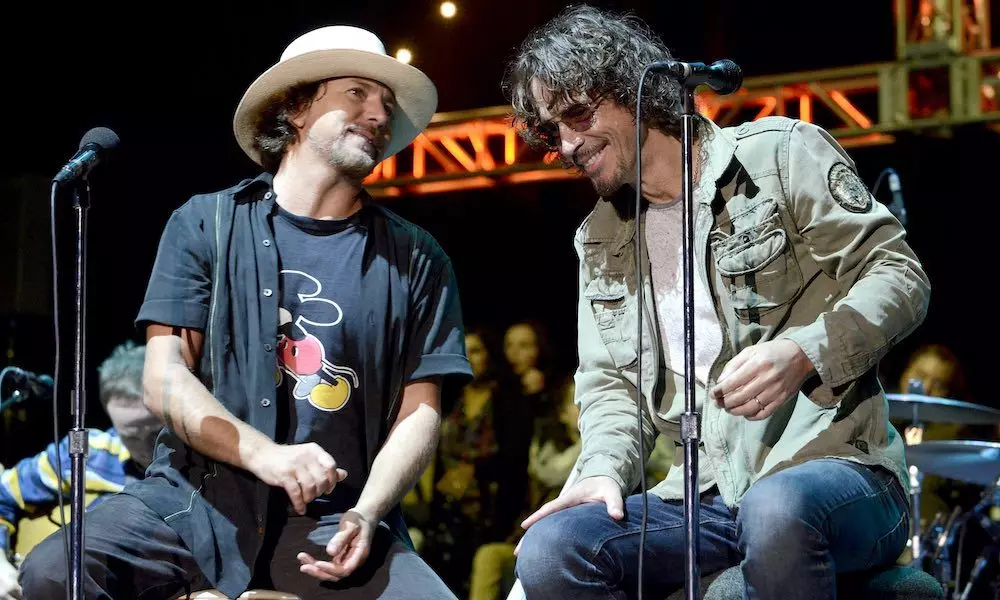 U-Eddie Vedder uChris Cornell