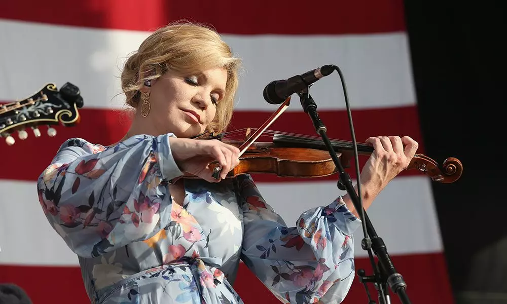 Alison Kraussi foto, autor Gary Miller / Getty Images for Shock Ink