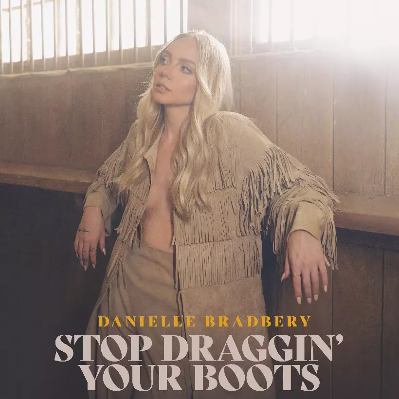 Даниэль Брэдбери выпускает новый зажигательный сингл «Stop Draggin’ Your Boots»