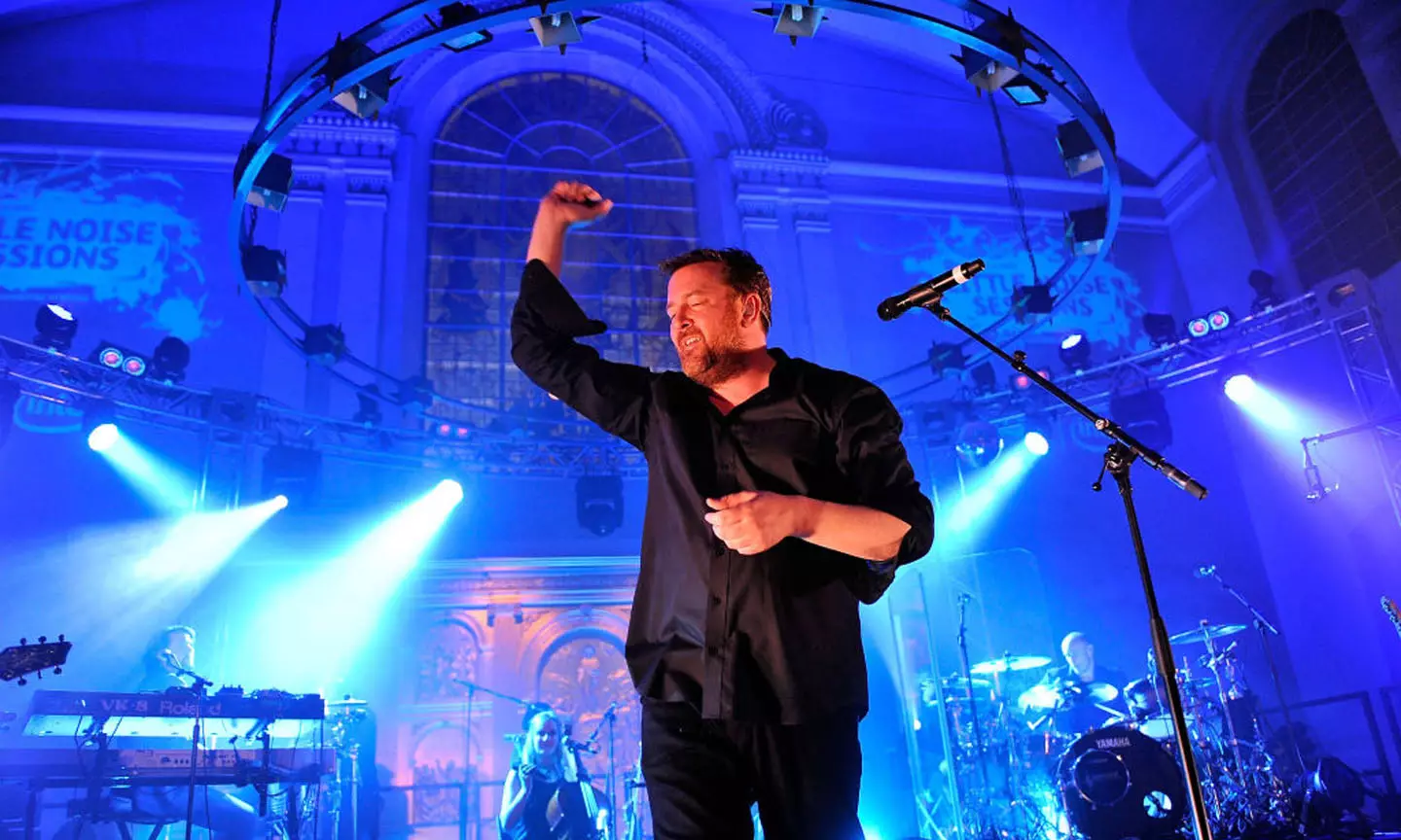 Elbow, Moyo Wosavuta Wotsimikizika Paphwando la Pilton la Glastonbury 2022