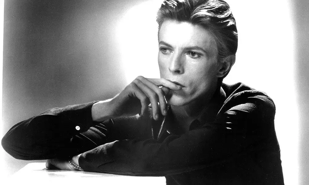 Halaman Artis David Bowie