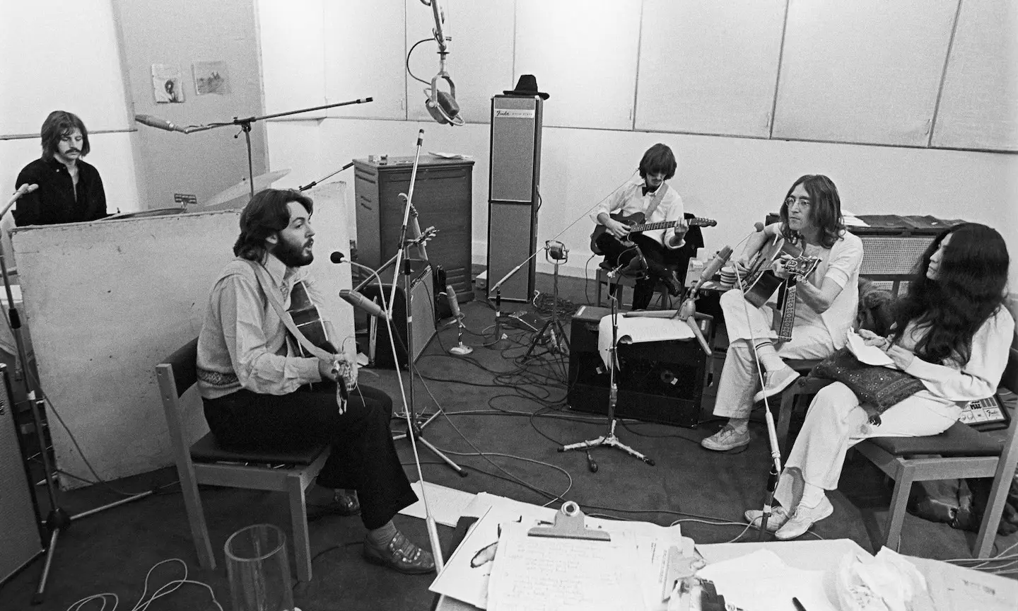 "Let It Be" dos Beatles volve ás listas de carteleira despois da reedición