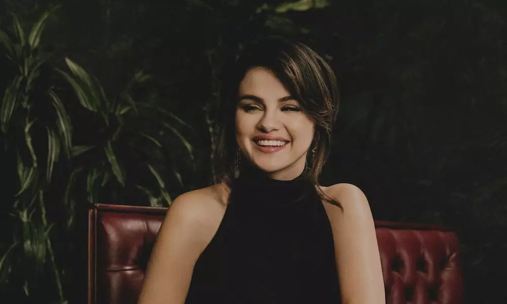 Selena Gomez ចាញ់អ្នកដើម្បីស្រលាញ់ខ្ញុំ Demo