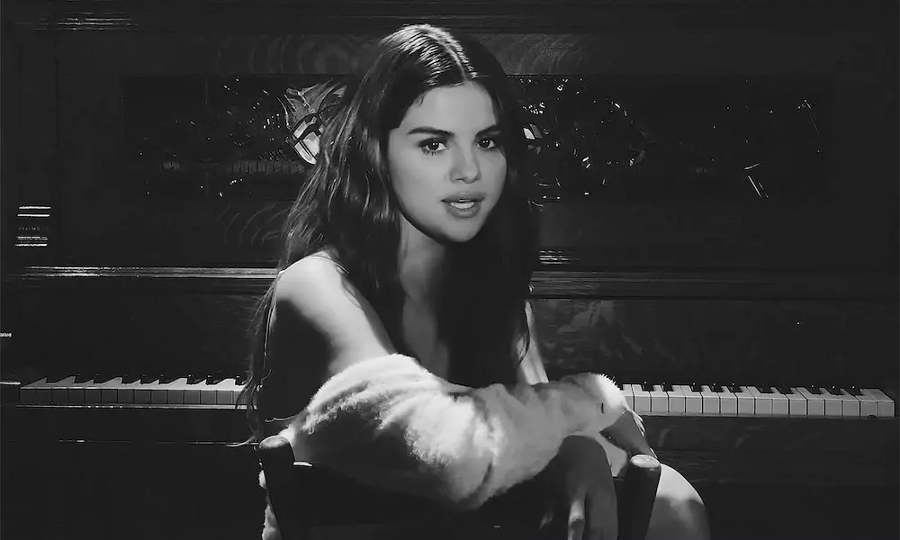 Selena Gomez deel 'Lose You To Love Me' alternatiewe musiekvideo