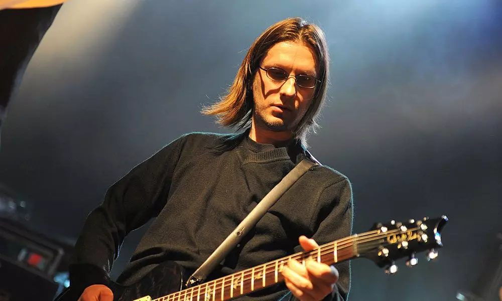 Steven-Wilson-hættir við-framtíðarbita-ferð