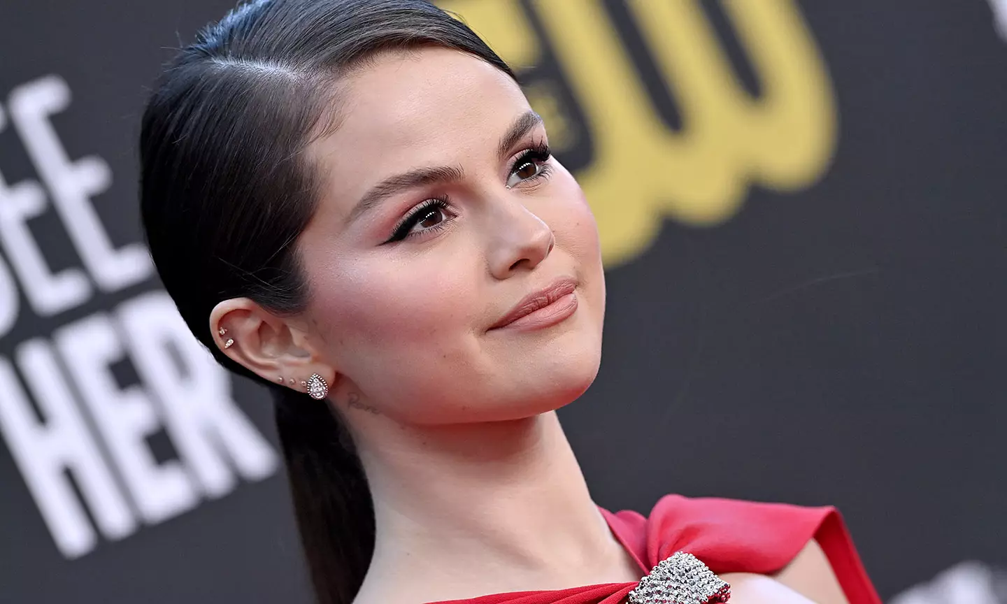 Selena Gomez Fa'alauiloa 'O Au Upu e Taua' Fa'aliga Fa'alesoifua maloloina Mafaufau