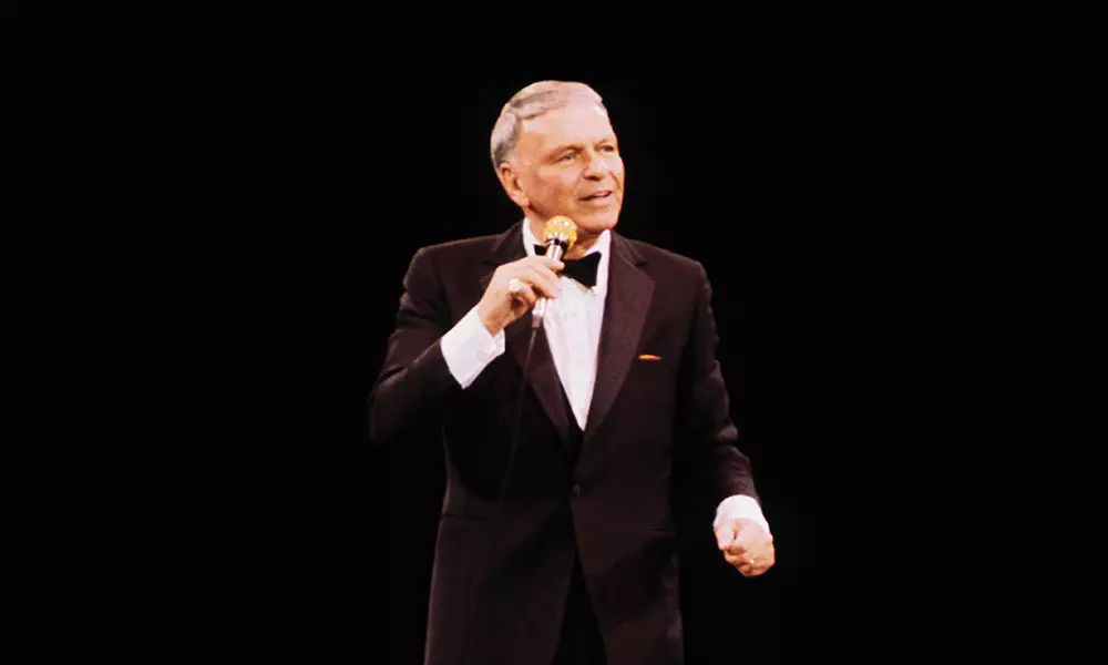 Þegar Frank Sinatra dazzled In Dallas, 1987 | u Uppgötvaðu